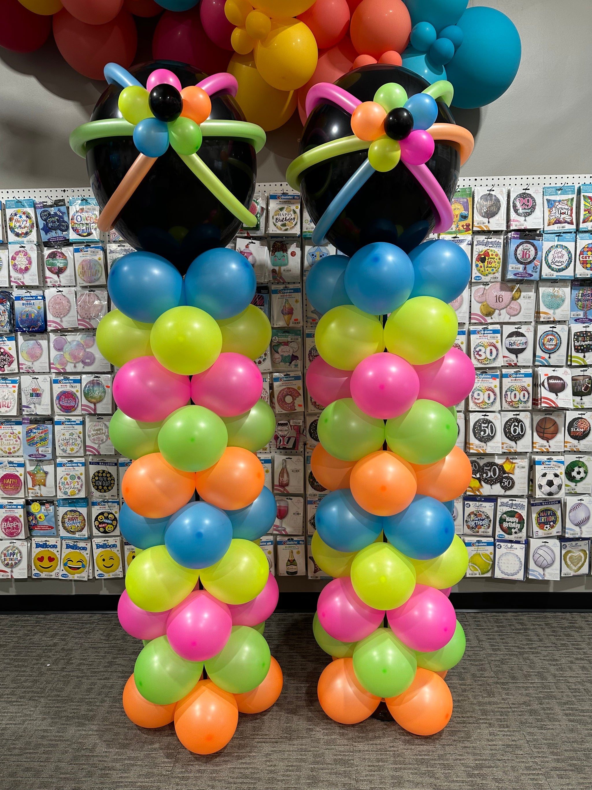 Neon Columns – Inflate Balloons