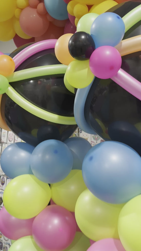 Neon Columns – Inflate Balloons